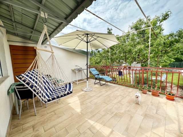 Ferienhaus Tamy in Srijane mit Whirlpool