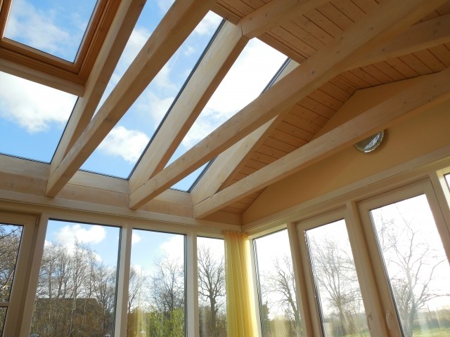 Wunderschönes Ferienhaus unter Reet mit großem Garten