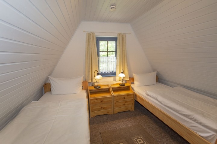 ruhig gelegenes Ferienhaus mit Terrasse -am- Bach