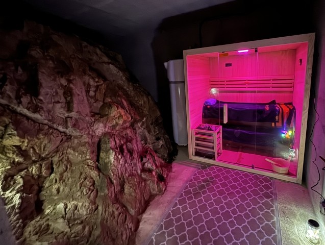 Cannes, Meerblick, Infinity Pool, 2 gr.Terras, 4 Schlafz., Klima, Sauna