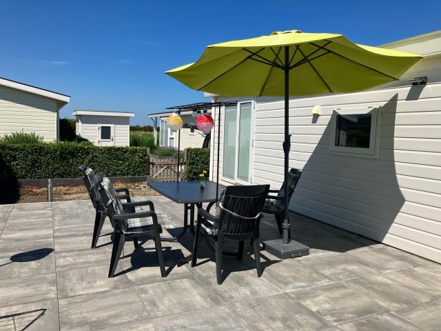 Chalet Lauri Breskens – Für Hunde komplett eingezäunt & 100 m zum Strand